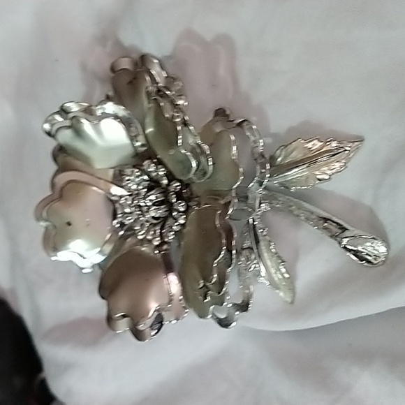 Vintage | Jewelry | Vintage Silver Metal Layered Flower | Poshmark